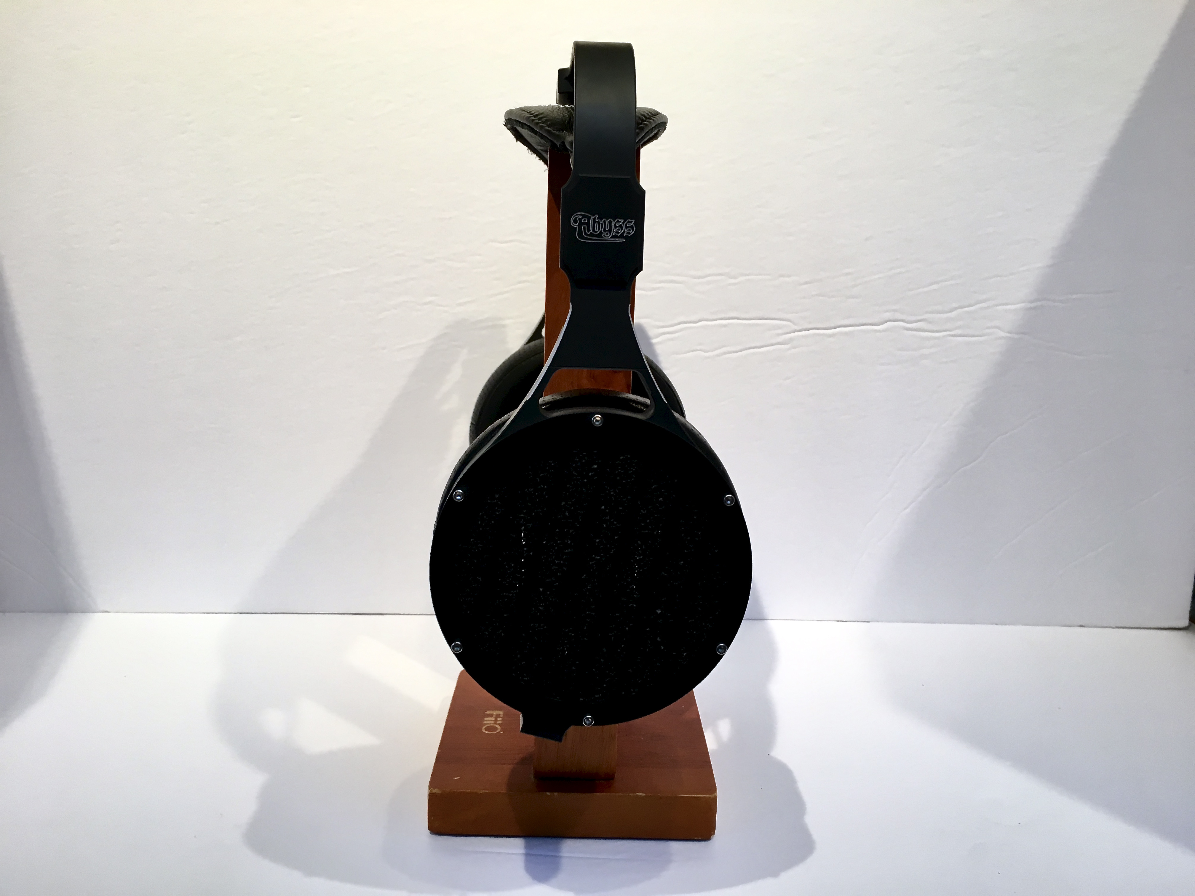 Abyss Headphones AB1266 Phi TC – Full Review – Headphones n' Stuff