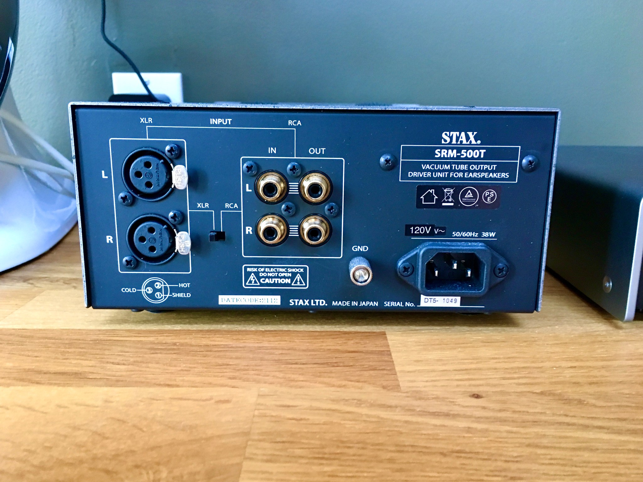 Stax Amplifiers SRM-D50 and SRM-500T – Full Review – Headphones n' Stuff